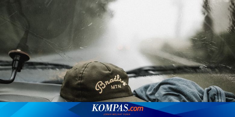 Cara Cegah Embun Kaca Mobil dengan Pasir Kucing dan Tembakau