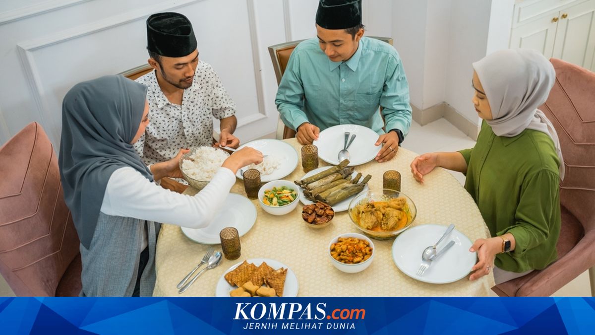 Hindari 5 Makanan Ini Saat Sahur, Ada yang Bikin Cepat Haus