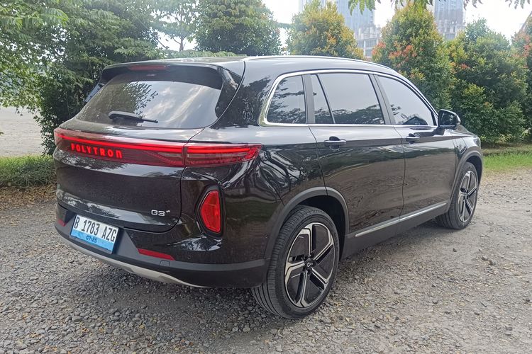 Ulasan SUV Listrik Polytron G3+: Desain Elegan dan Fitur Canggih