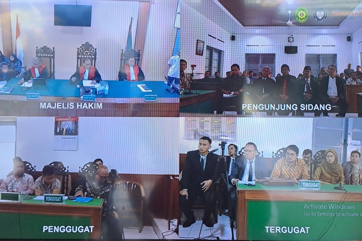 Merasa Dirugikan Penggugat Ijazah, Teman SMA Jokowi Ajukan Gugatan Intervensi