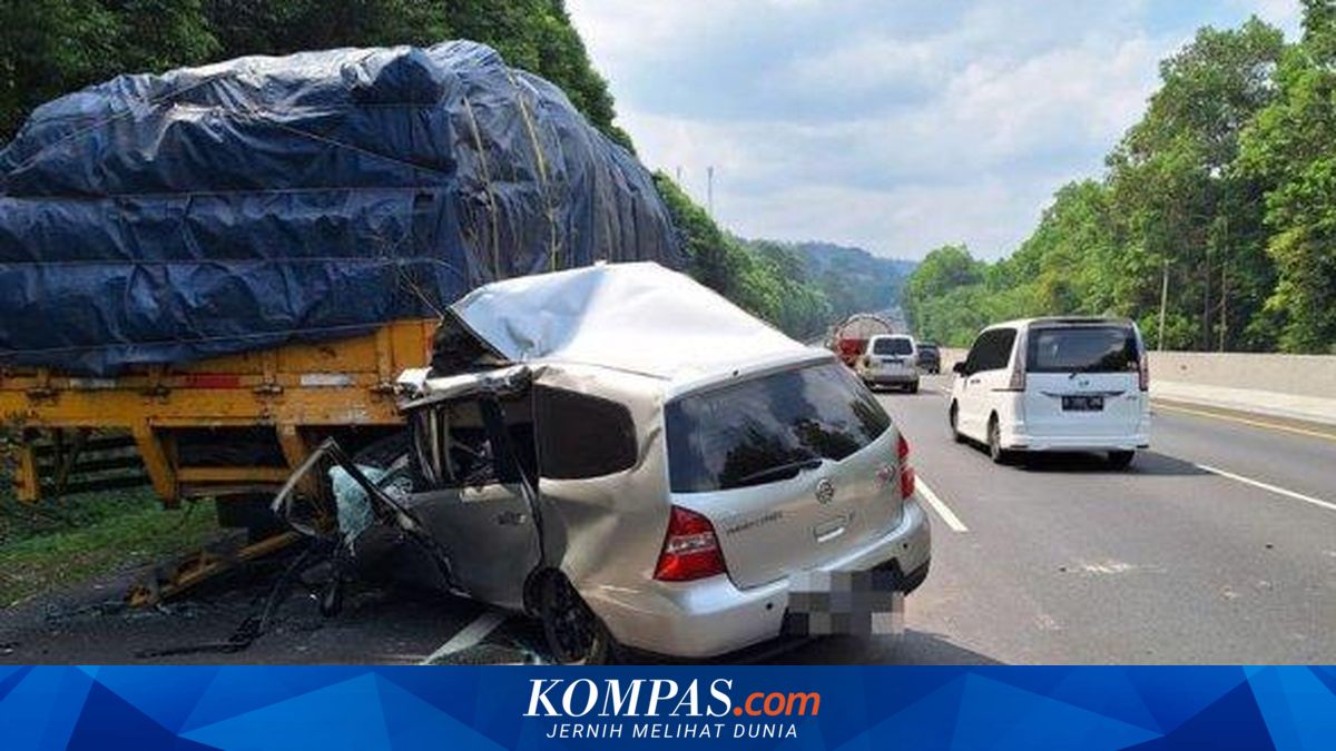 Apa Benar Sasis Mobil yang Sudah Ringsek Bisa Kembali Normal?
