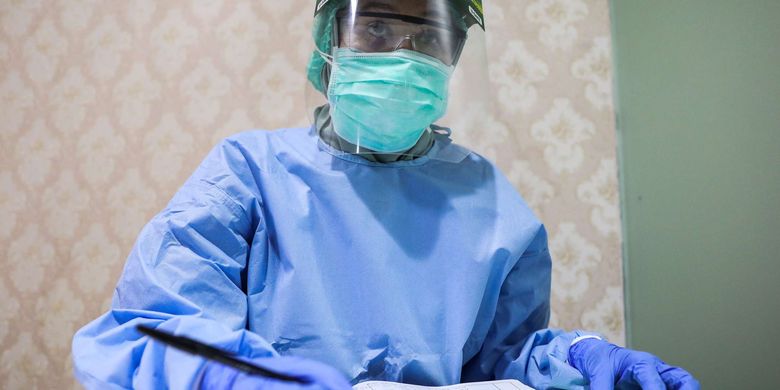 Indonesian Doctor Returns from Jakarta, Infects Three Medical Workers