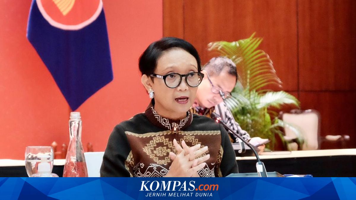 Menlu Harap KTT ASEAN dan KTT APT Temukan Rumus untuk Hadapi Covid-19