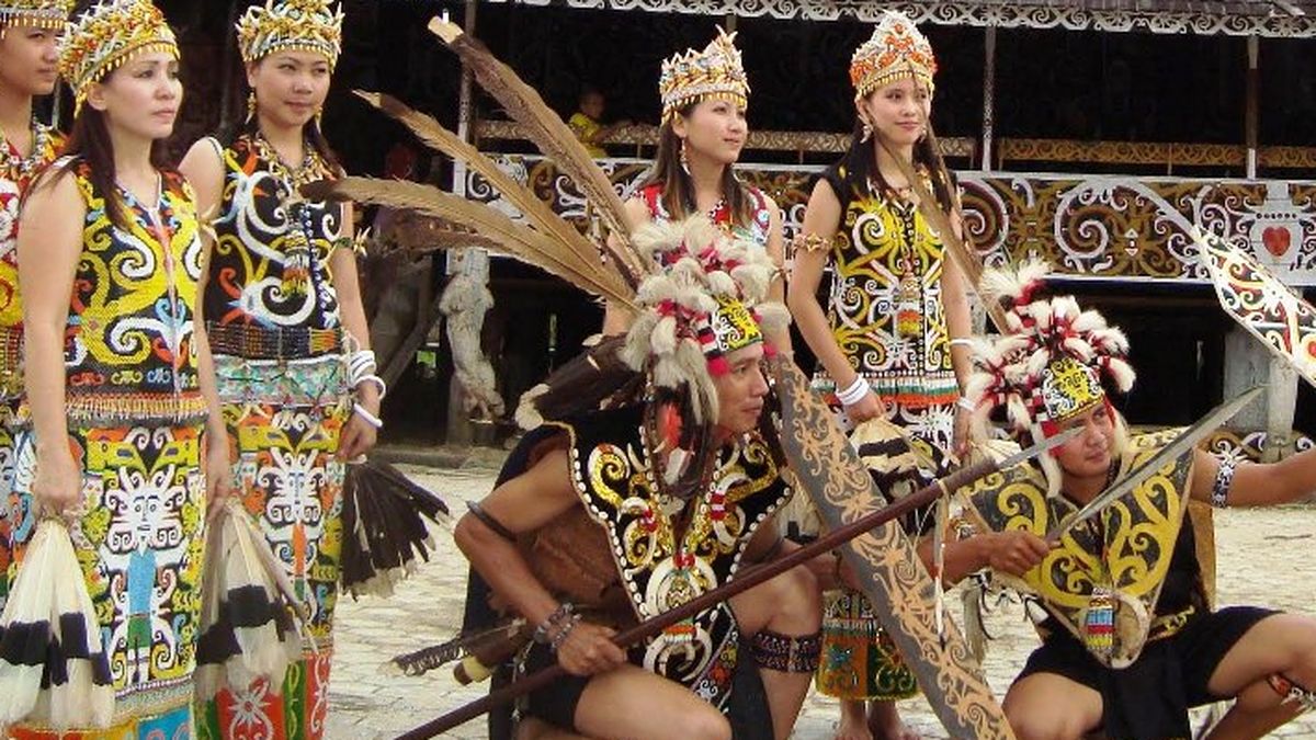 Tari Kayau: Asal-usul, Tujuan, dan Prosesinya