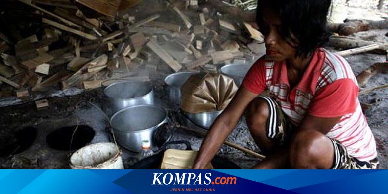 Menengok Pembuatan Gula Lempeng