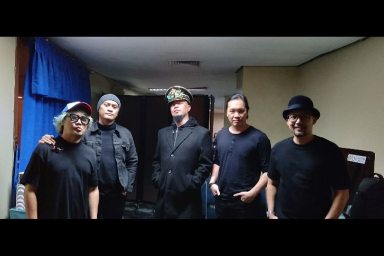 Ada Ahmad Dhani Project, Ahmad Dhani: Bukan Saya yang Kasih Nama, Sumpah