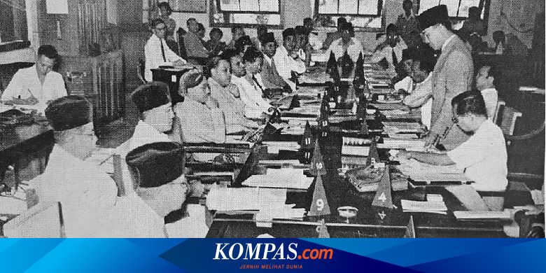 UUD 1945 sebagai Landasan Konstitusional