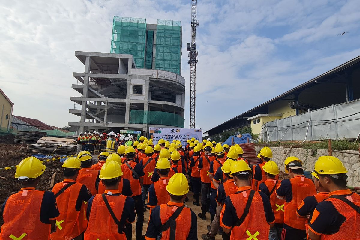 112 Pekerja Konstruksi Proyek Rusun ASN Kementerian PUPR di Jateng Ikut ...