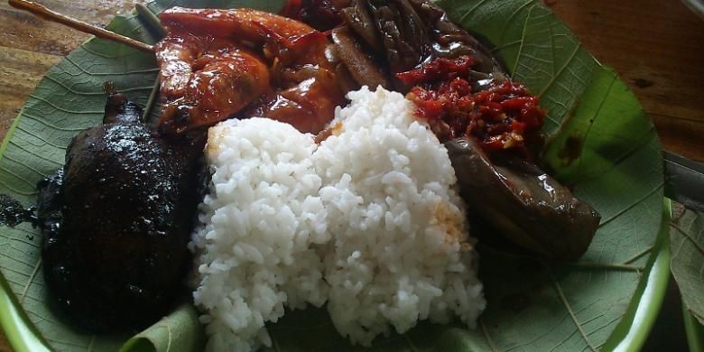 7 Tempat Makan Nasi Jamblang di Cirebon, Cocok untuk Sarapan