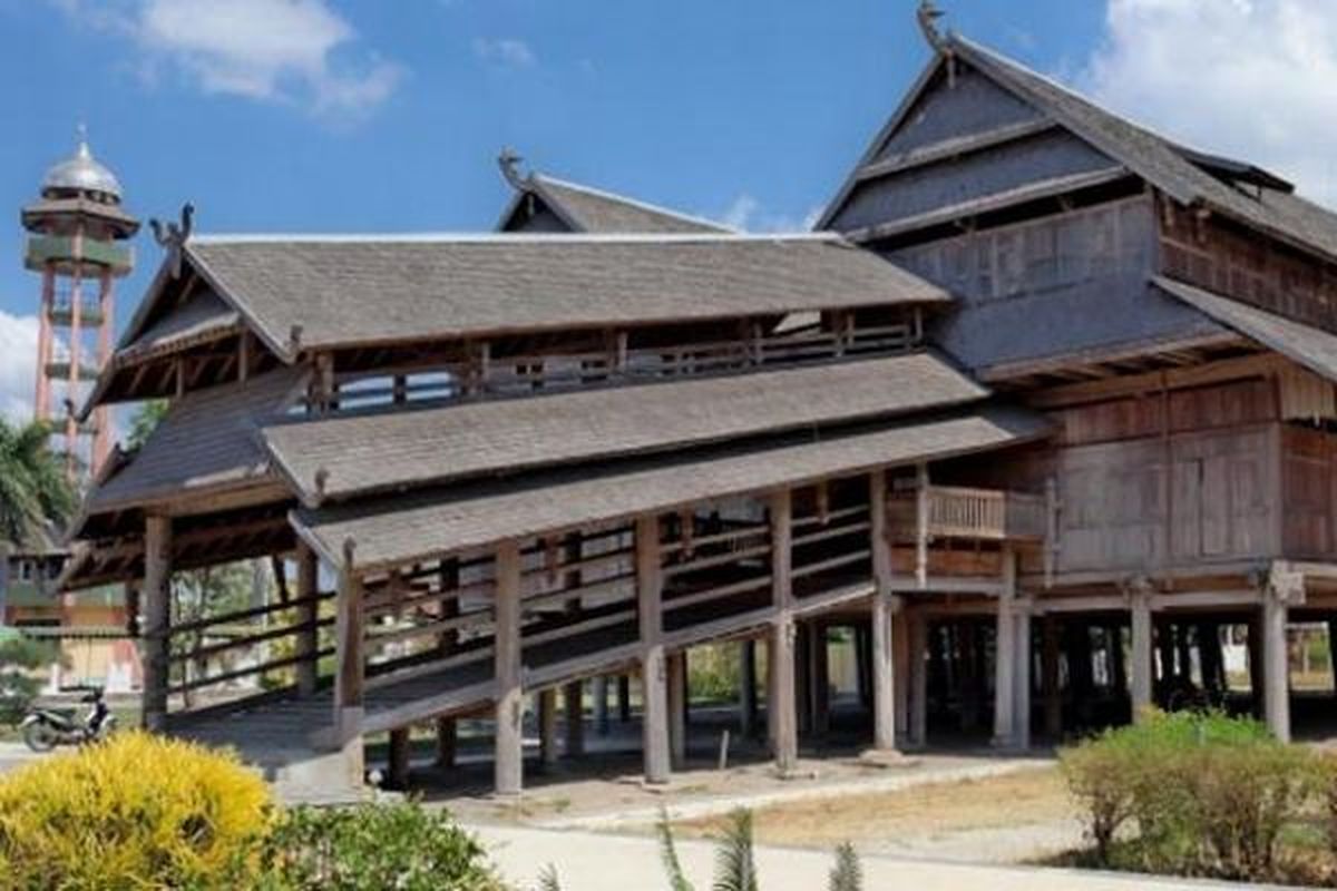 Nama Rumah Adat Indonesia