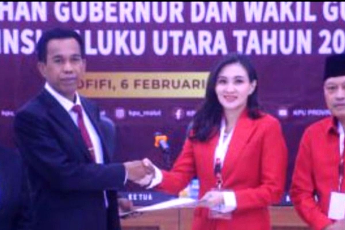 KPU Tetapkan Pasangan Sherly-Sarbin sebagai Gubernur dan Wakil Gubernur ...