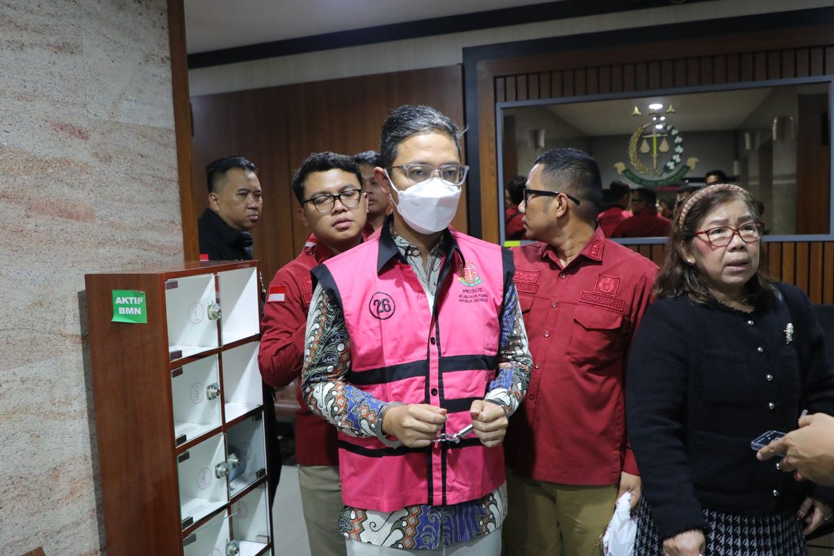 Korupsi di Pertamina: DPR Pertimbangkan Pansus, MPR Desak Investigasi Independen