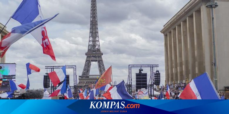 Saat Aksi Anti-vaksin di Perancis Bawa Simbol Pemicu Kontroversi