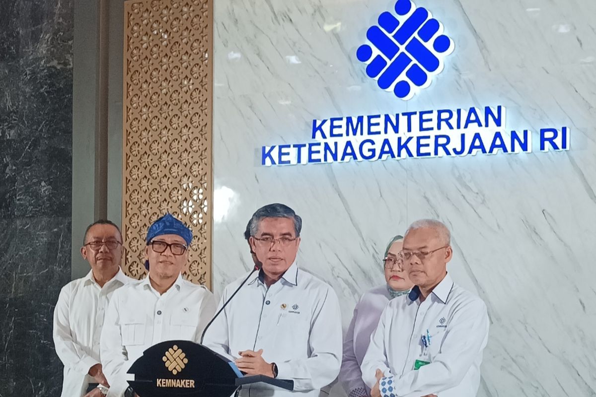Pemerintah Larang Perusahaan Tahan Ijazah Karyawan, Ini Aturannya