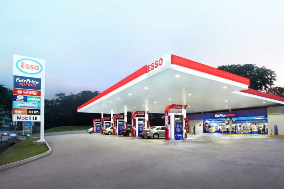 Chandra Asri Raup Rp 12,5 Triliun dari KKR untuk Akuisisi SPBU Esso