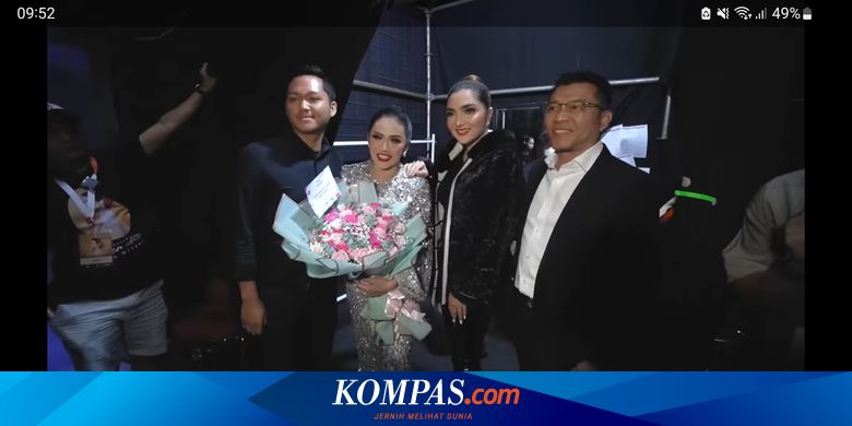Azriel Hermansyah Puji Duet Kris Dayanti dan Anang di Konser Semesta