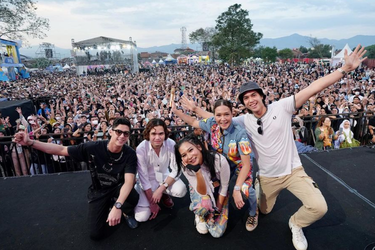 Duo Maia dan Pinkan Mambo Akhirnya Reuni di Playlist Festival