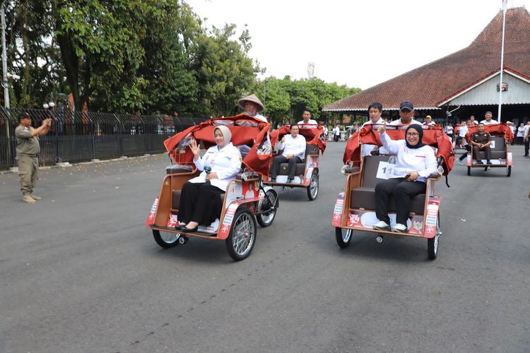 BERITA FOTO: Penampakan Becak Listrik Bantuan Presiden Prabowo