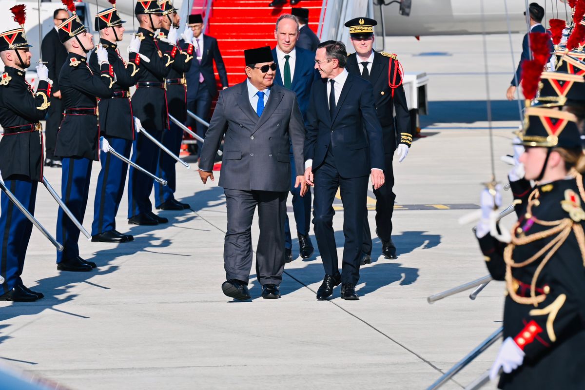 Prabowo Tiba di Paris, Bakal Jadi Tamu Kehormatan Bastille Day
