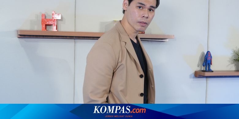 Ruy Iskandar Sempat Diminta Agensinya Ganti Nama