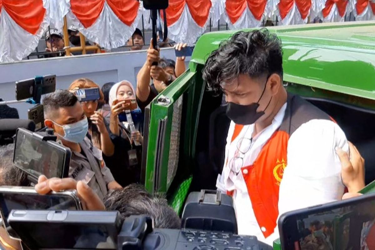 Ammar Zoni Terancam Hukuman hingga 12 Tahun Penjara