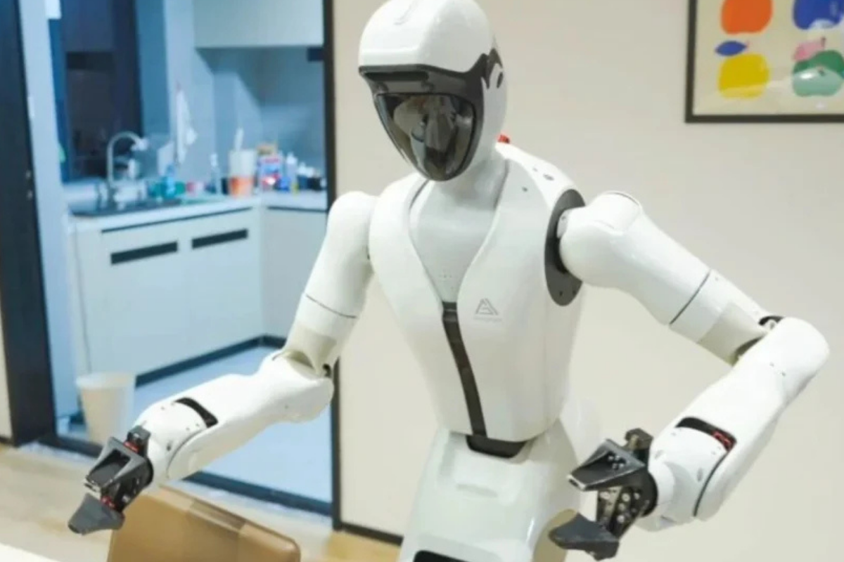 Robot Humanoid di China Sudah Bisa Cuci Piring dan Lipat Baju