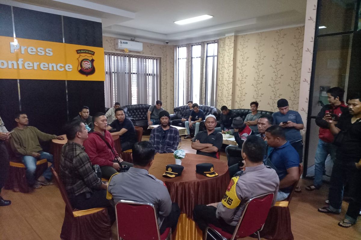 Keluarga Korban Tewas Dianiaya di Arena Balap Liar Singkawang Serahkan ...
