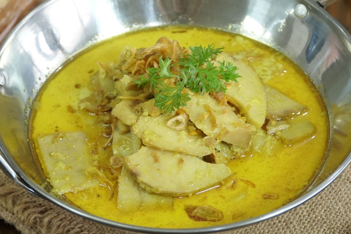 Resep Gulai Umbut Kelapa, Makanan Khas Kalimantan Utara