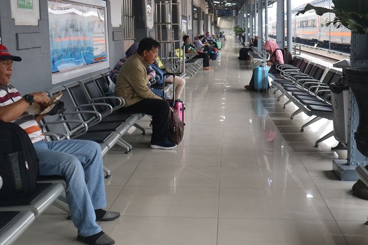 Cara Boarding di Stasiun Kereta Api