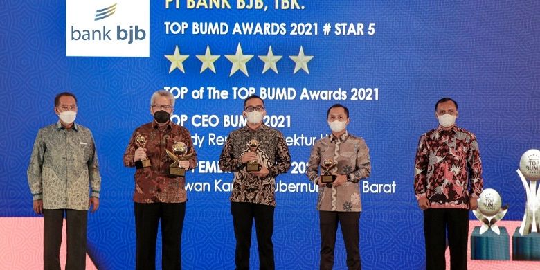 Kinerja Apik di Tengah Pandemi, Bank BJB Sabet 4 Penghargaan TOP BUMD Awards 2021