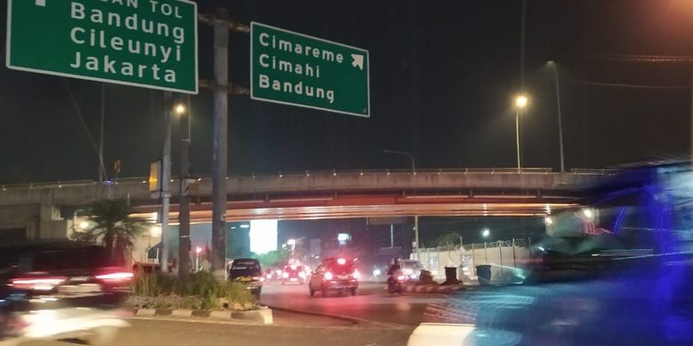 Berita Harian Kondisi Lalu Lintas Padalarang Terbaru Hari Ini - Kompas.com