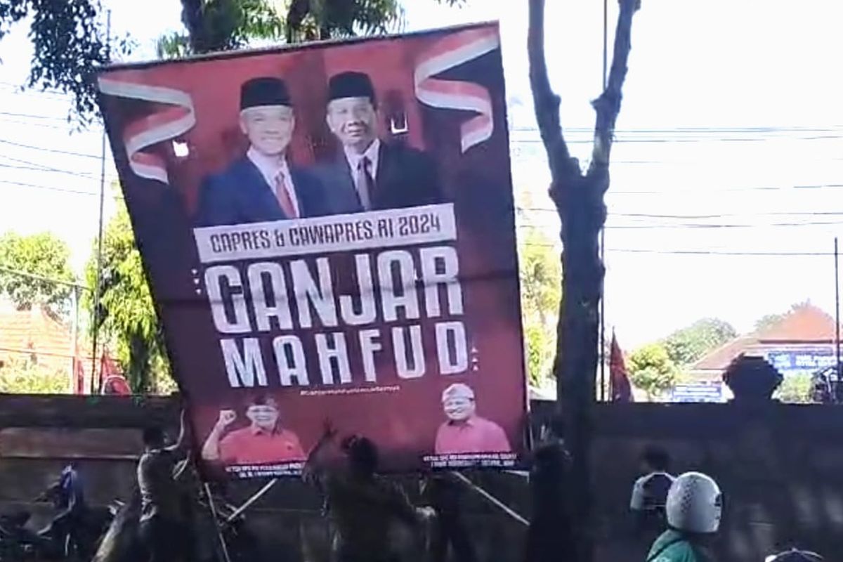 Soal Pencopotan Baliho Ganjar-Mahfud, PDI-P: Banteng kalau Diam Jangan ...