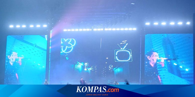 The Script Kenang Mark Sheehan dalam Konser Satellite World Tour