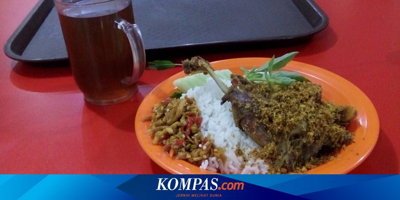 Resep Bebek Goreng Sambal Pencit, Lengkap dengan Cara Bikin Serundeng