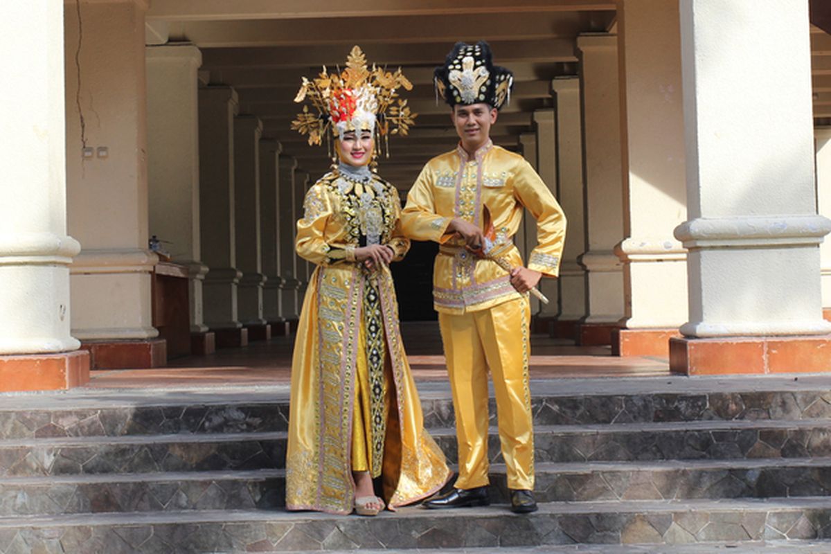 4 Pakaian Adat Gorontalo, Aksesoris, Makna, dan Kegunaan