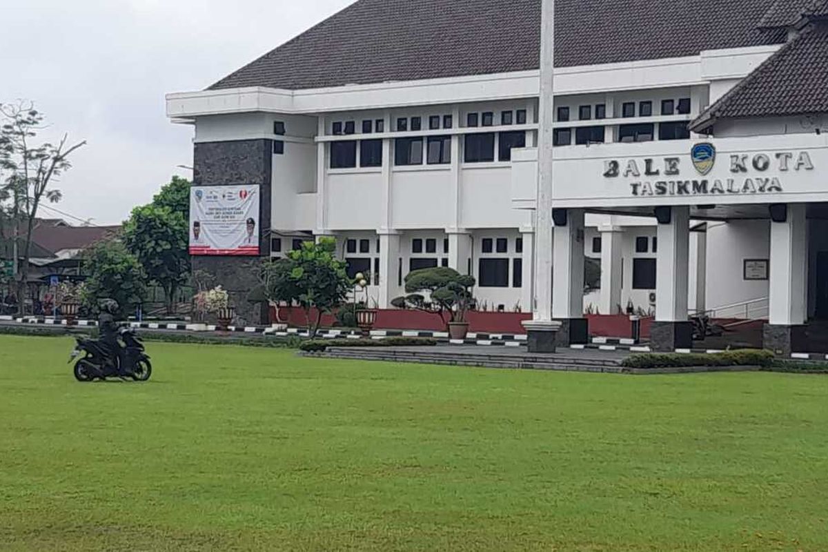 Plt Wali Kota Tasikmalaya Positif Covid-19, Bale Kota Tutup Sepekan, 1 ...