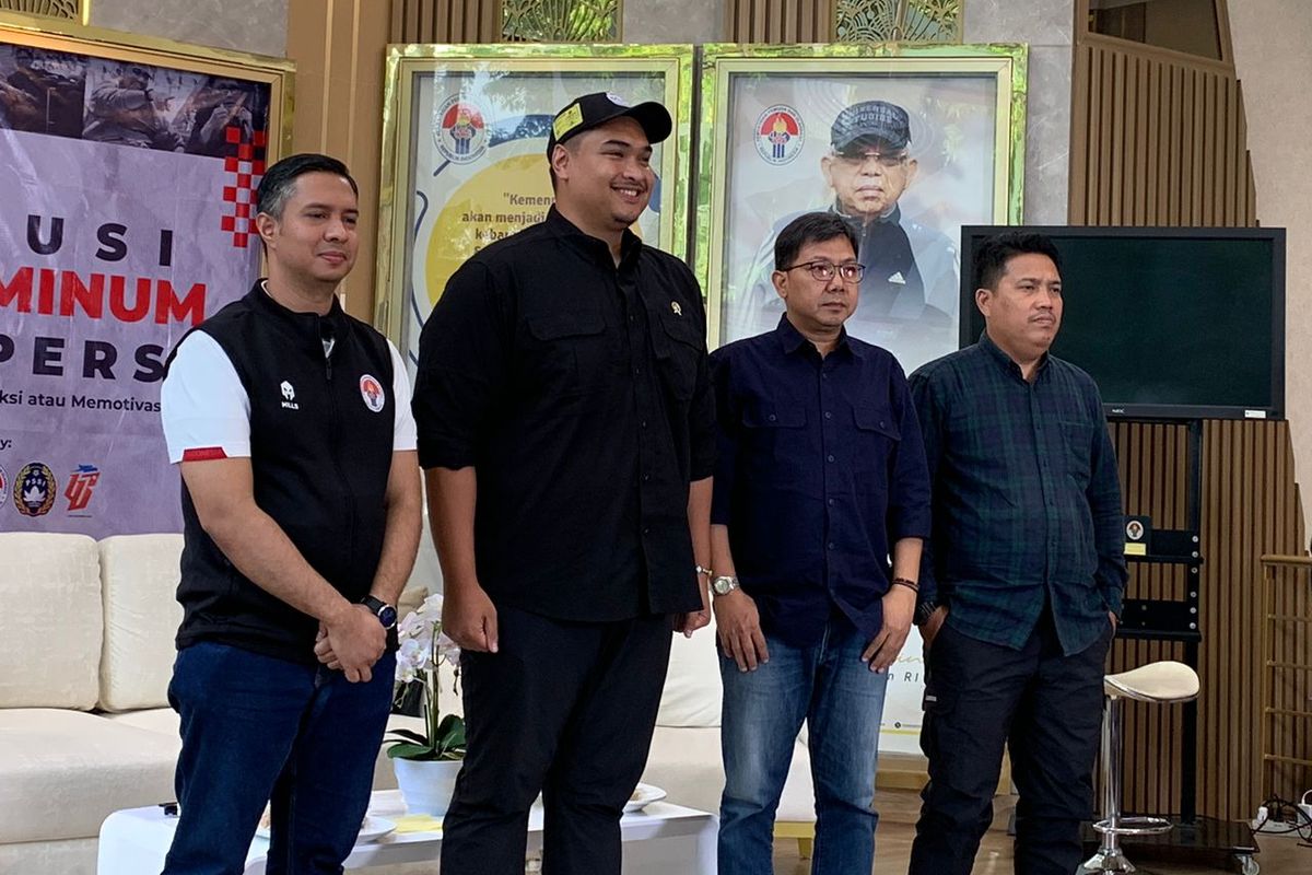 Menpora Komitmen Lakukan Naturalisasi Seminim Mungkin