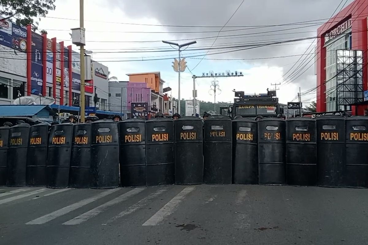 Duduk Perkara Kelompok Massa Saling Serang Di Manokwari 2 Anggota