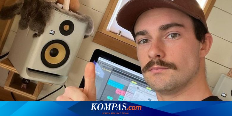 Lirik dan Chord Lagu Velvet Sheets dari Goth Babe