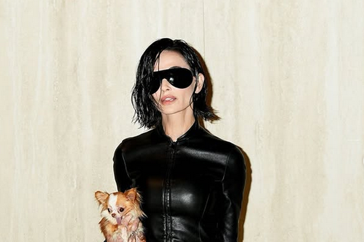 Demi Moore Debut Rambut Bob di Milan Fashion Week, Perubahan Fisik Ikut ...