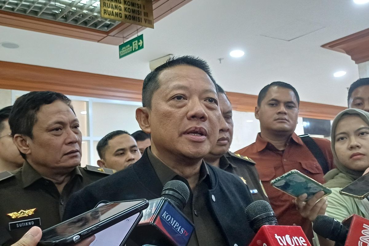 Jampidsus Febrie Adriansyah Dilaporkan atas 4 Dugaan Kasus Korupsi