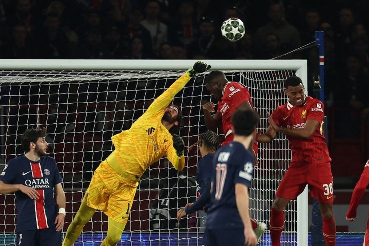 Alisson Bikin 9 "Saves" di PSG Vs Liverpool: Ini Malam Terbaik Hidup Saya