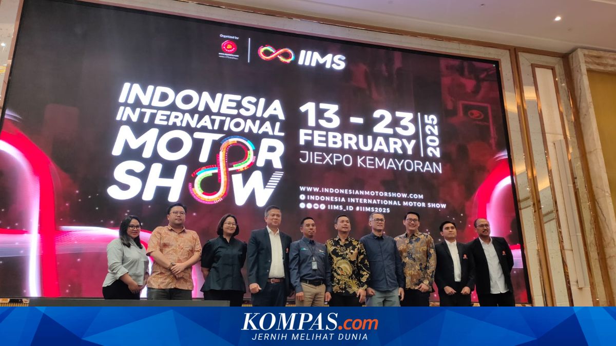 Daftar Mobil Baru yang Meluncur Hari Ini di IIMS 2025
