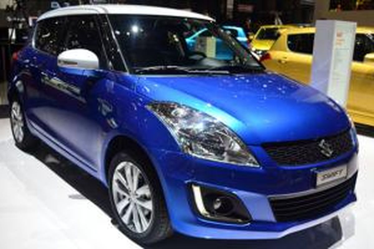 Suzuki Swift Beratap Kontras Khusus Swiss