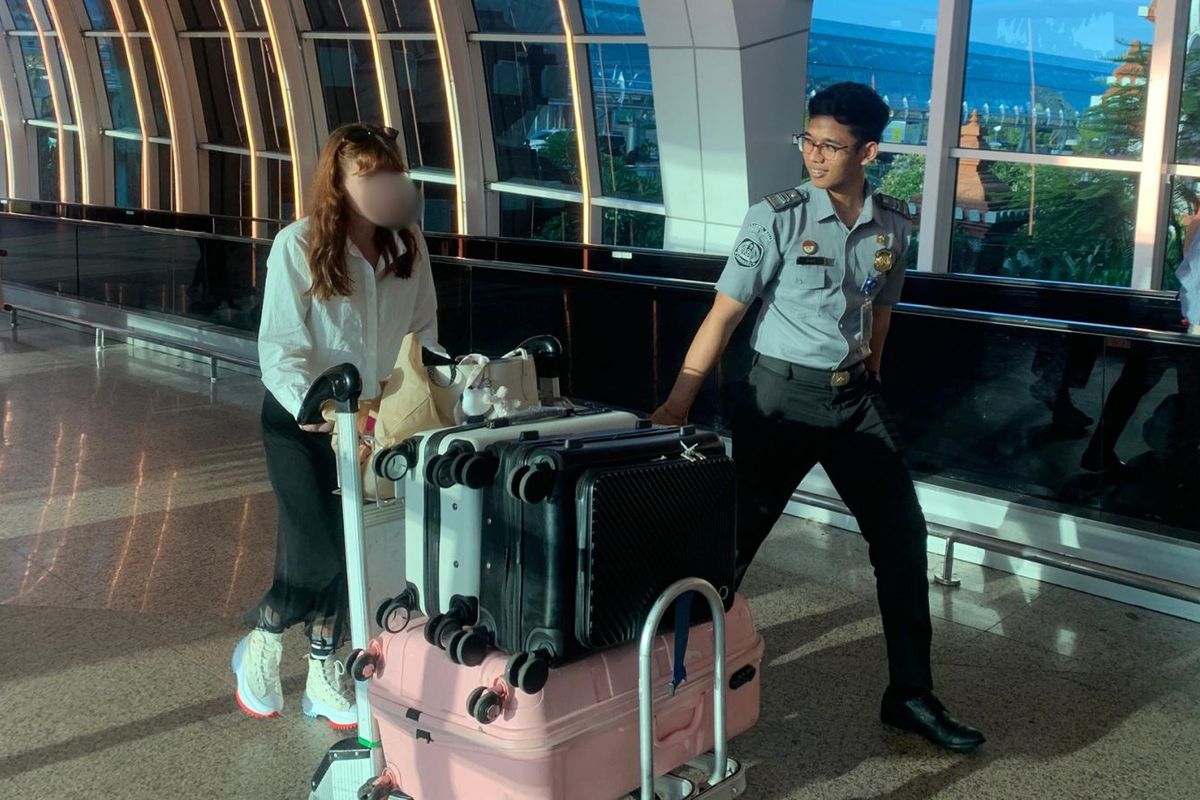 Dideportasi, 2 Wanita WN Rusia Pelaku Prostitusi di Bali