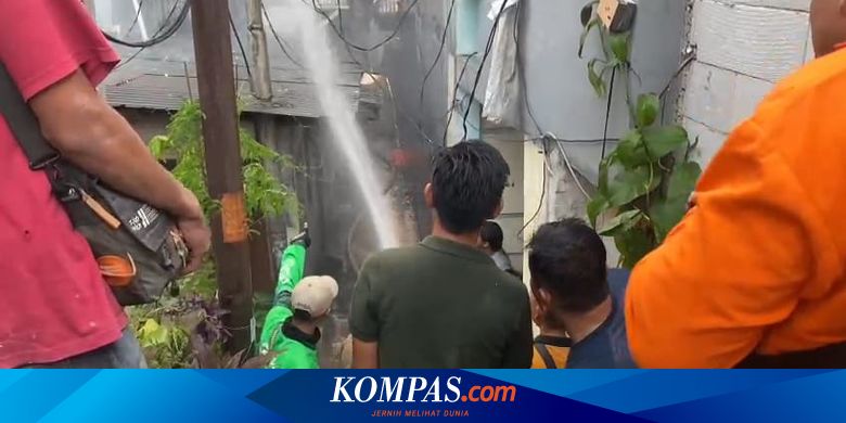 1 Orang Tewas pada Kebakaran Rumah Semipermanen di Tomang, Diduga Bermain Api di Kamar