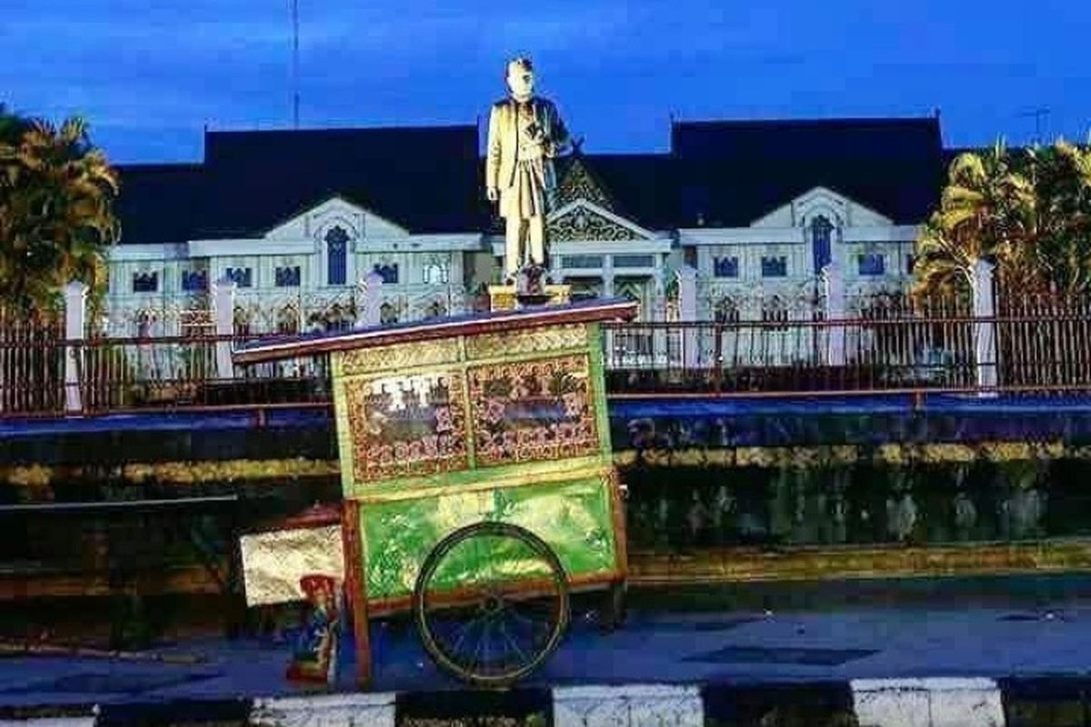 23 Tahun Berdiri, Patung Pahlawan Jambi Sultan Thaha Saifuddin Dibongkar