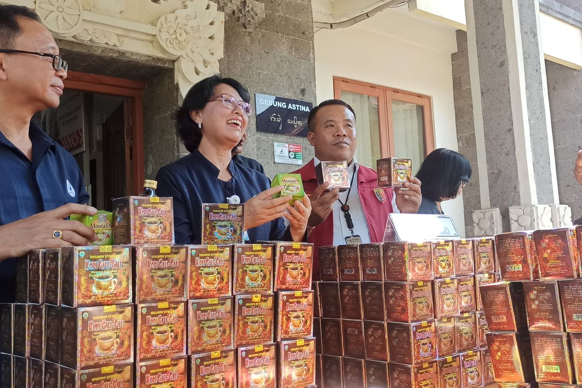 BPOM Sita Obat dan Kopi Ilegal Berbahaya Senilai Rp 102 Juta di Bali