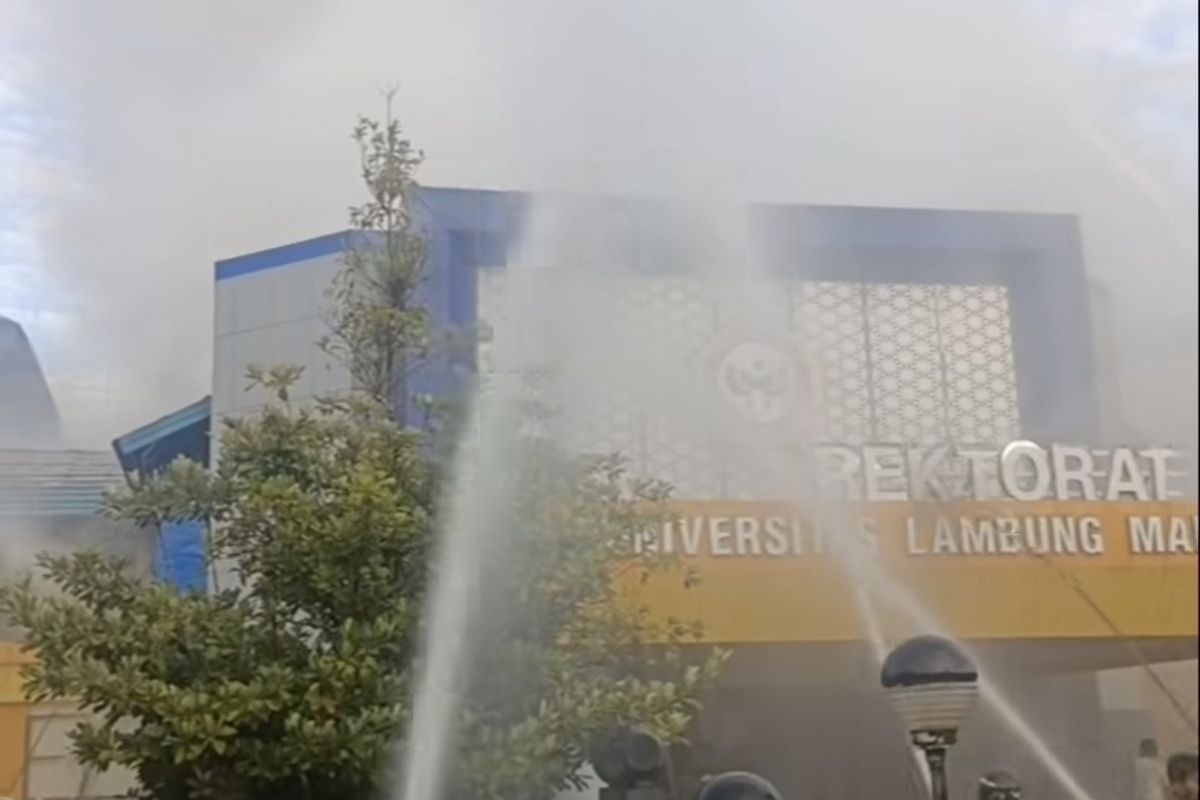 Penyebab Kebakaran Rektorat ULM Banjarmasin Masih Diselidiki