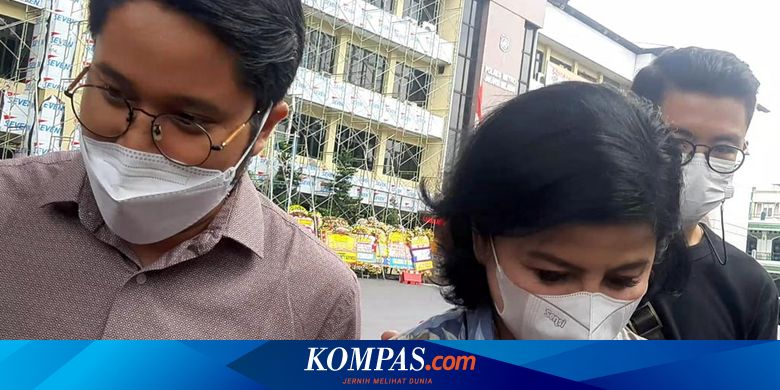 Hotman Paris Sebut Hotma Sitompoel Mulai Hubungi Lagi Desiree Tarigan